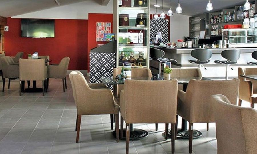M Cafe Restaurant / Cafe restaurant, Η ΚΑΘΗΜΕΡΙΝΗ, kathimerini.com.cy